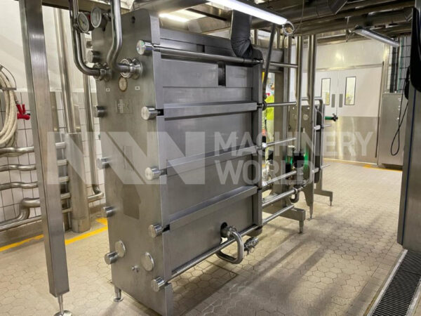 APV / SPX Infusion UHT Milk Process Plant - 12.000 L/h (Year: 2015 ...