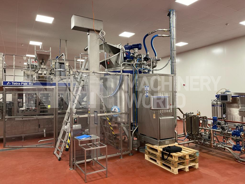 2,500 Ltr Tetra Pak Tetra Scanima B400-2500VAA Jacketed Vacuum ...